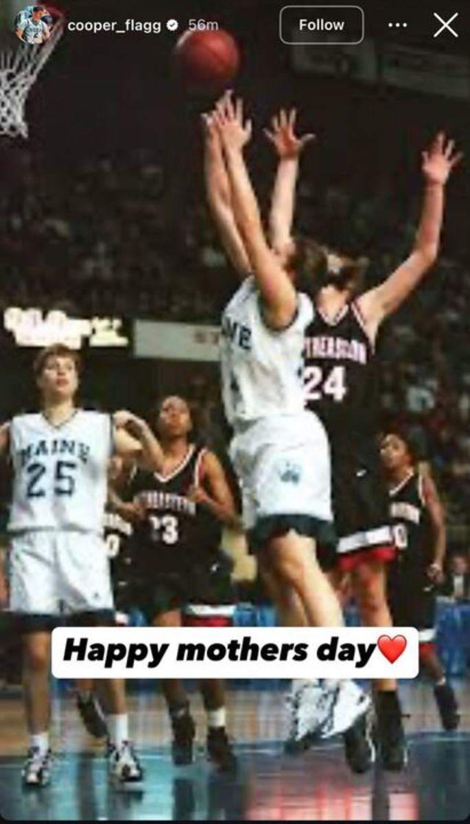 Cooper Flagg's Heartfelt Gesture Toward Mom Kelly Flagg on Sunday ...