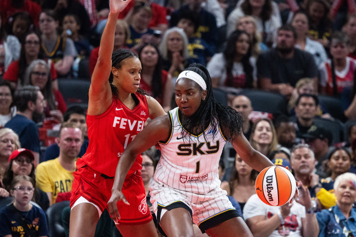 Indiana Fever Forward Sends Strong Message Amid WNBA Investigation ...