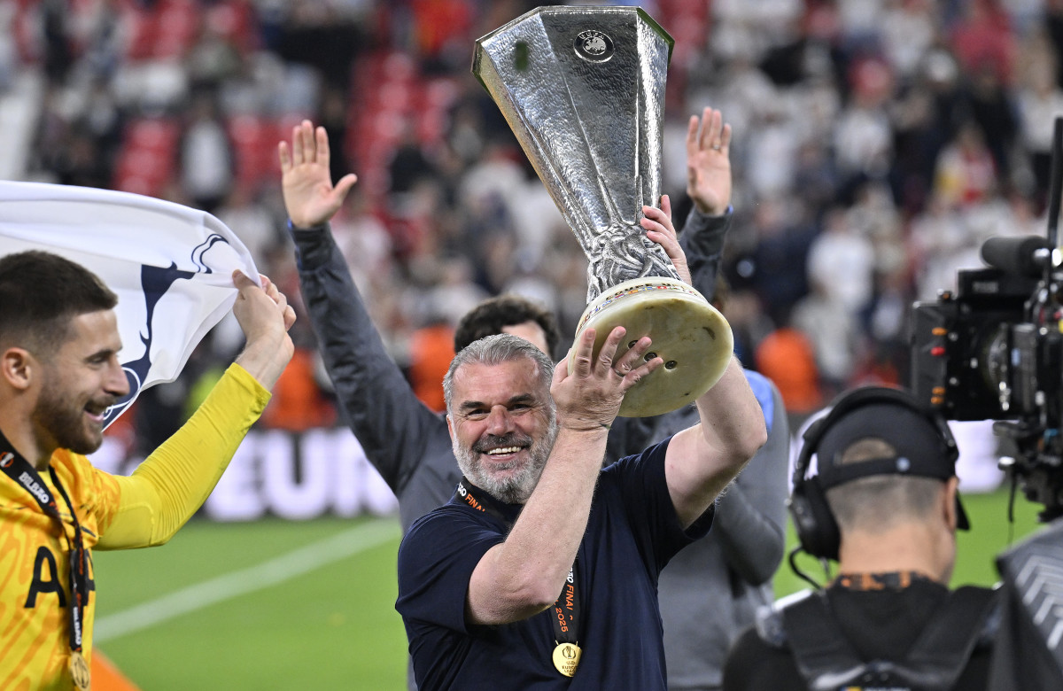 Ange Postecoglou Reveals Spurs Future After Europa League Triumph Over Man United - Athlon Sports