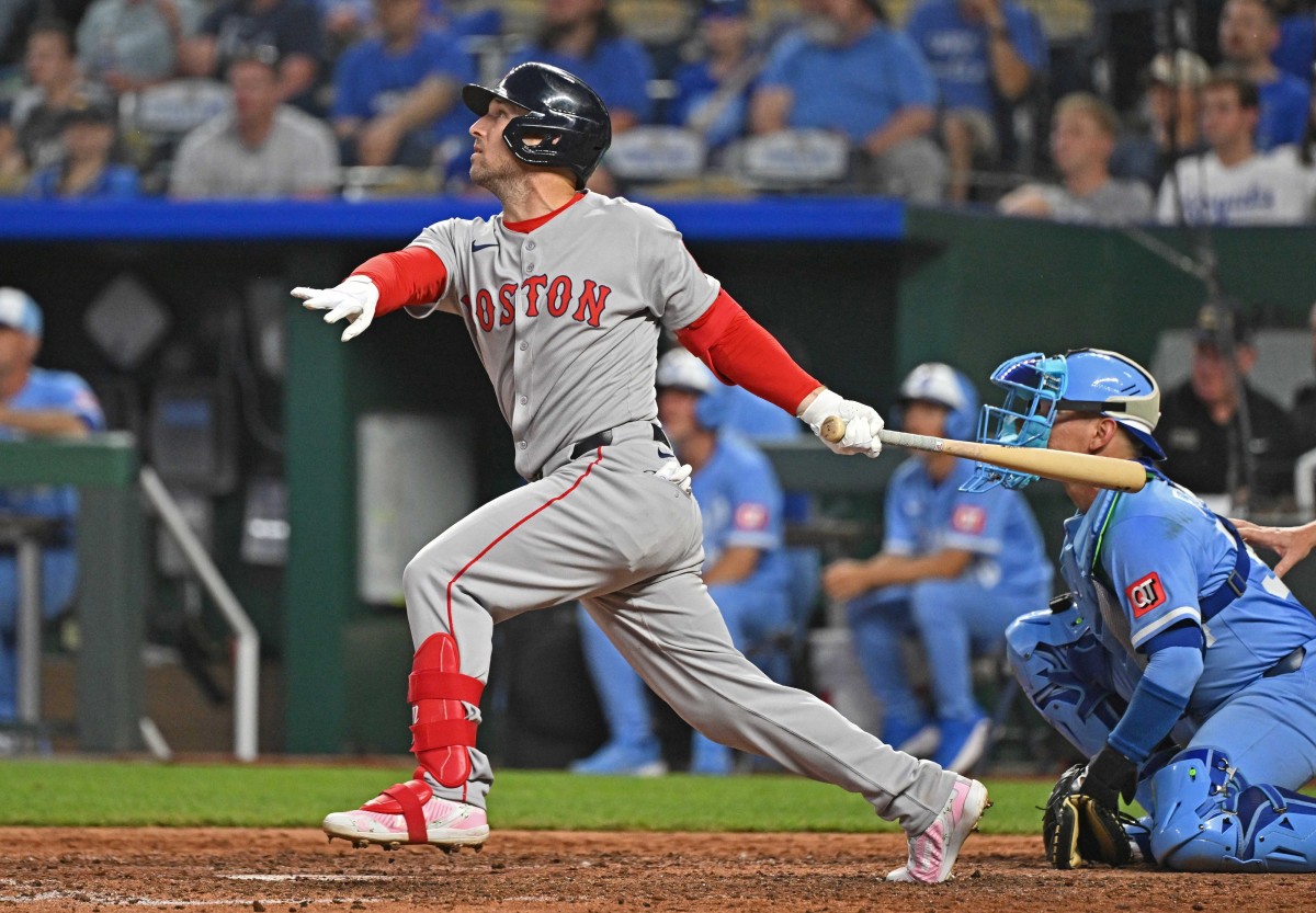 Red Sox Alex Cora Provides Update on Alex Bregman Injury - Athlon Sports