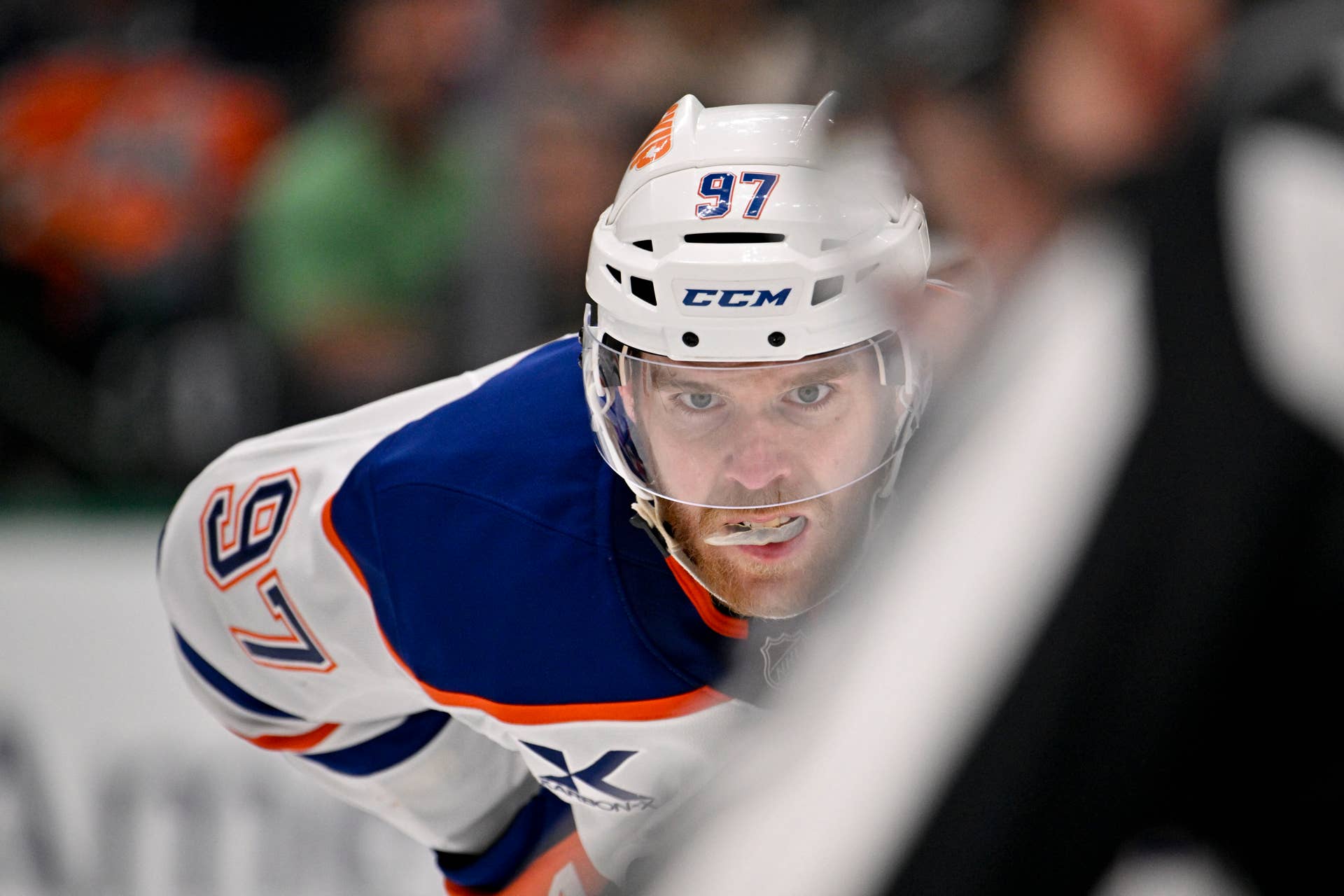 Connor McDavid's Wife Posts Bikini Selfie After Oilers-Panthers Game 1 ...