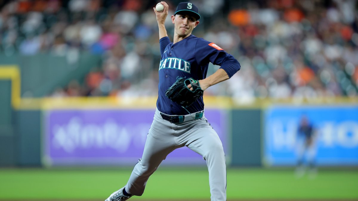Seattle Mariners Mull Six-Man Pitching Rotation - Athlon Sports