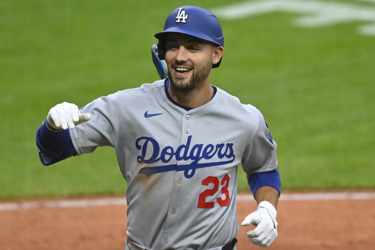 Dave Roberts Puts Struggling Dodgers Vet on Notice With Blunt Warning ...