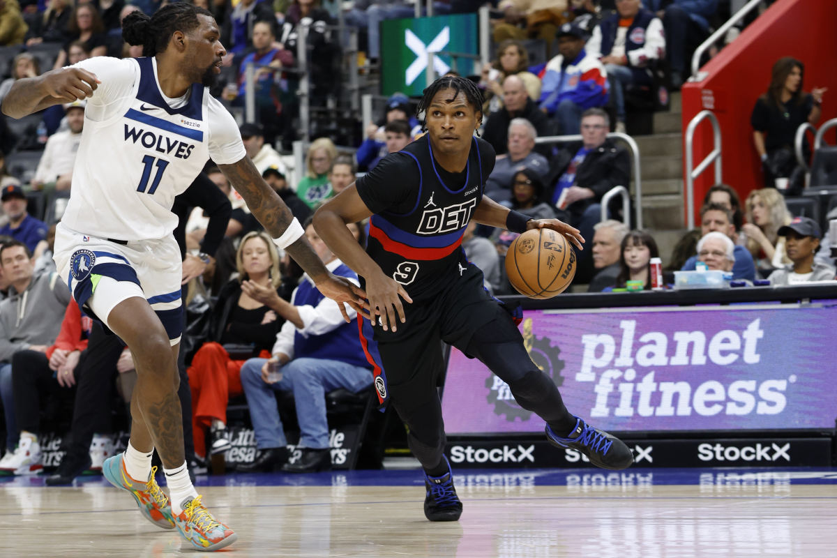 Detroit Pistons To Test Free Agent Waters With Two Elite Centers ...