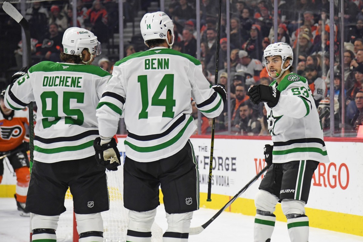 Stars Forward Turns Heads With Candid Free Agency Comments - Athlon Sports