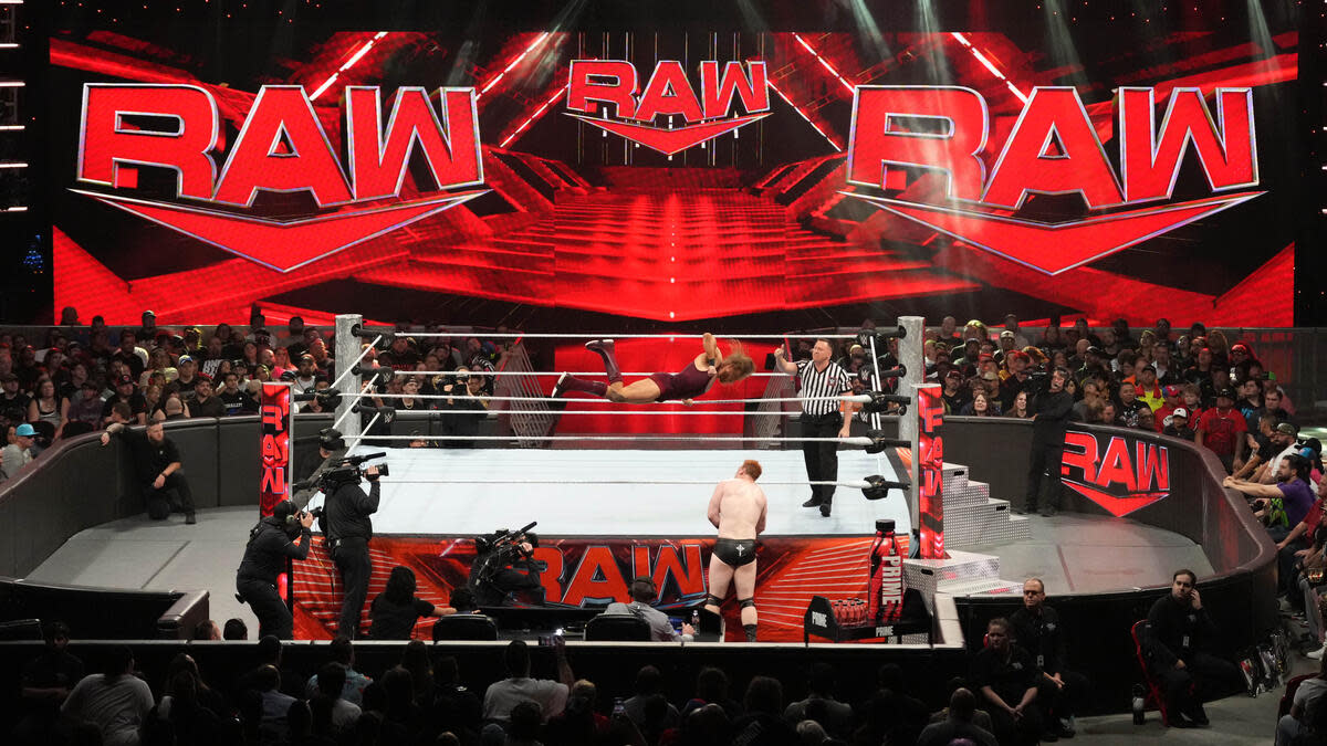 WWE Announces Huge Match for 'Monday Night Raw' Ahead of MITB 2025 ...