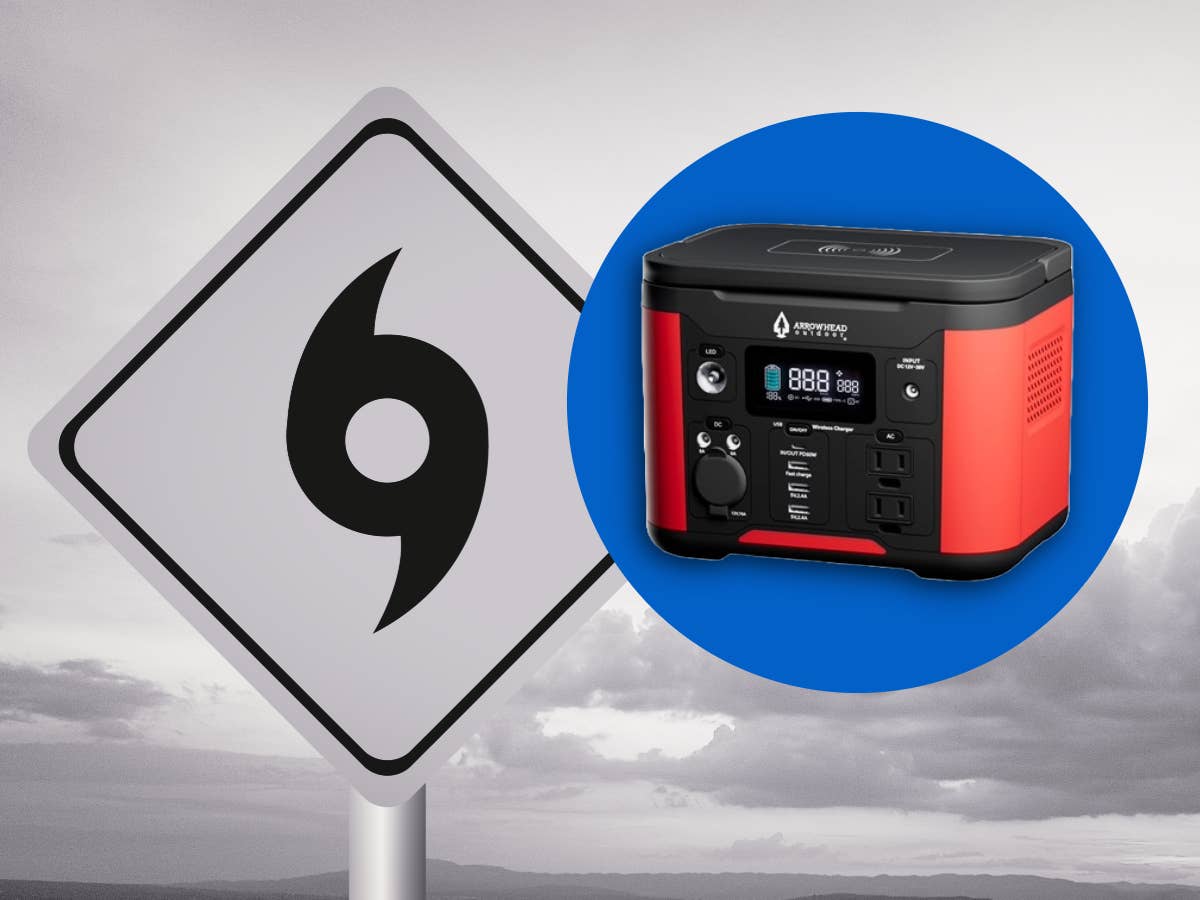 $230 Solar-Ready Portable Generator Is on Sale for Only $96, and Buyers ...