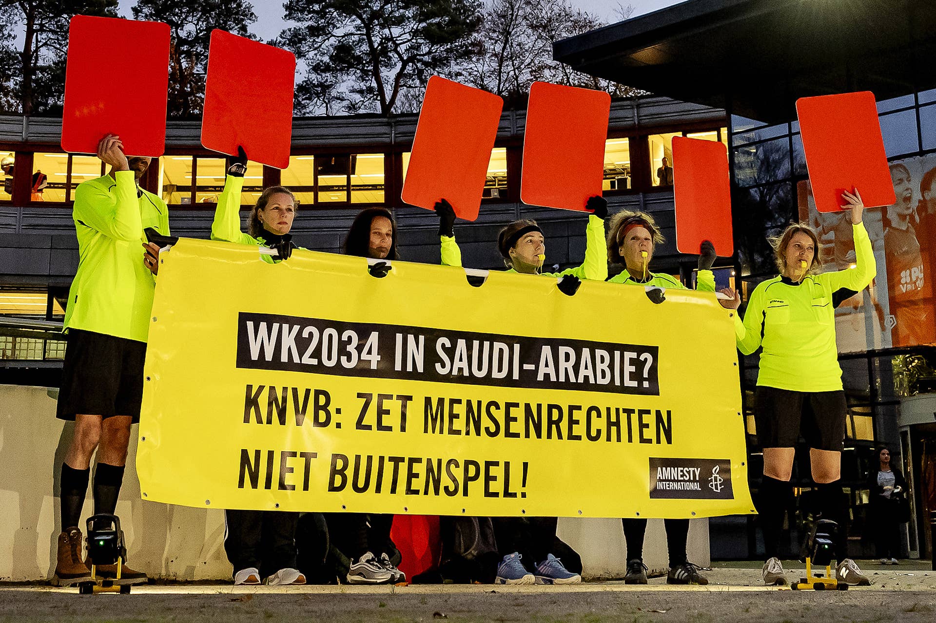 Global Unions Protest Saudi Arabia’s World Cup Worker Horrors - Athlon ...