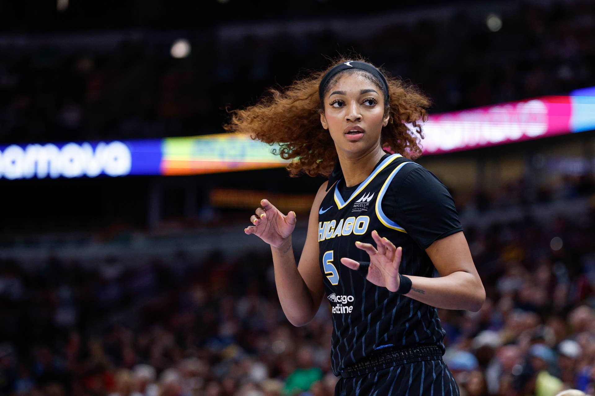 Chicago Sky Make Unfortunate History in Loss to Indiana Fever - Athlon ...