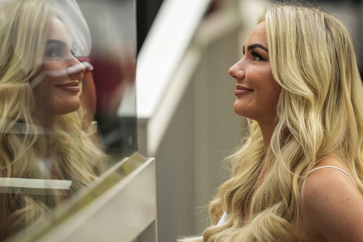 Freddie Freeman’s Wife Chelsea Sends Clear Message After Charity Event ...