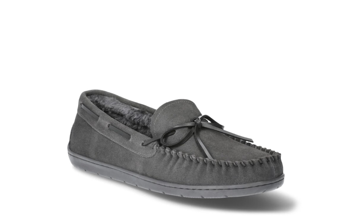 Walmart Is Selling ‘Heavenly’ Slippers for Only $7, and Buyers Say ...