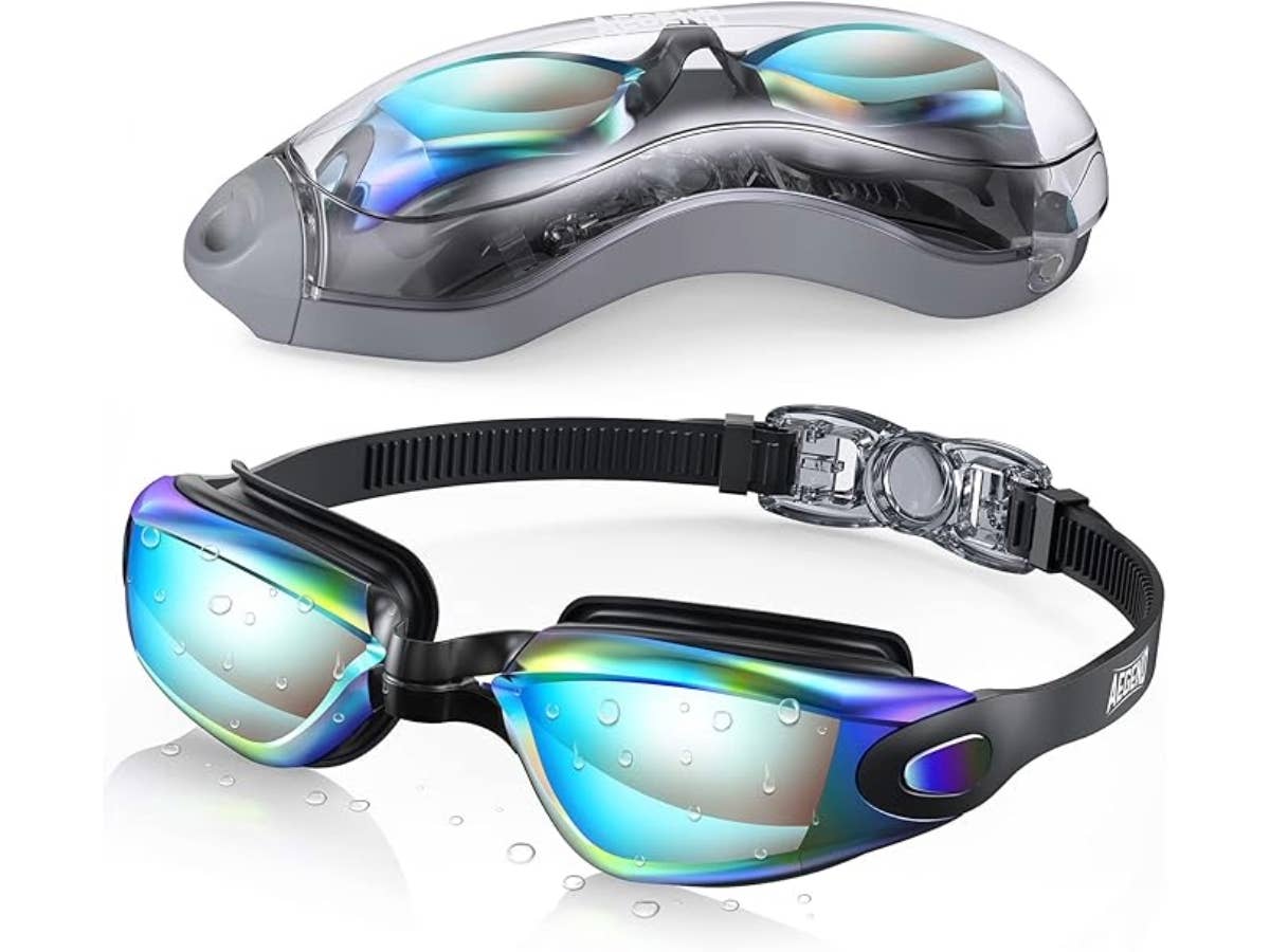 Amazon Is Selling ‘Amazing’ Swim Goggles With UV Protection for Only $8 ...