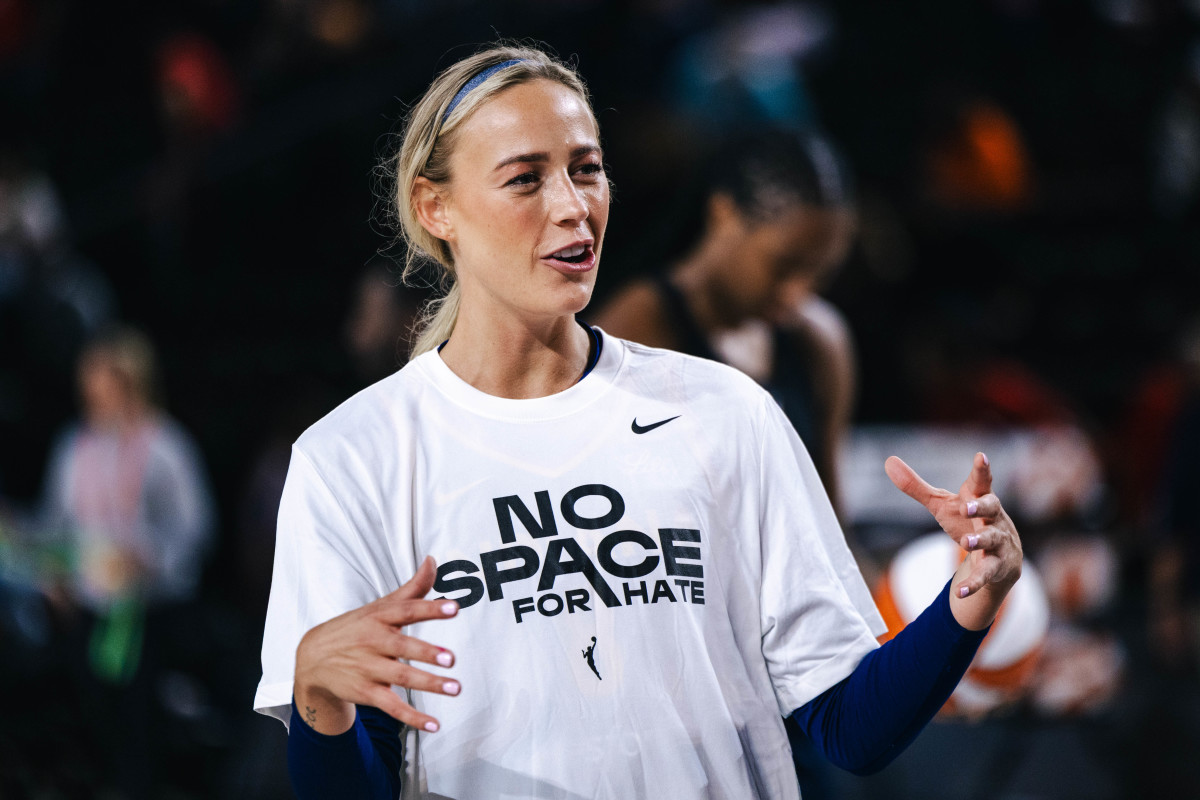 Sophie Cunningham Sends Strong Message on Indiana Fever - Athlon Sports