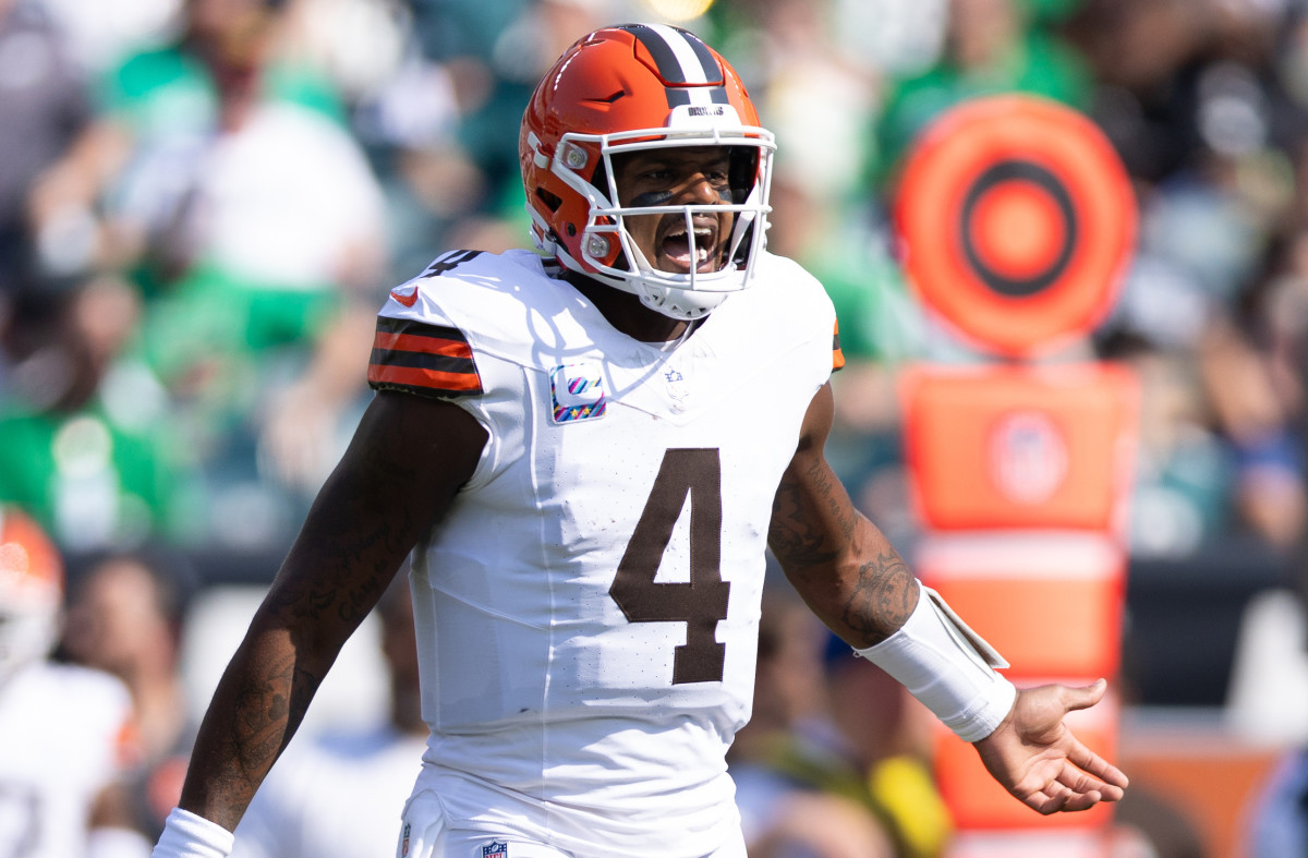 Deshaun Watson Receives Ominous Prediction on Cleveland Future - Athlon Sports