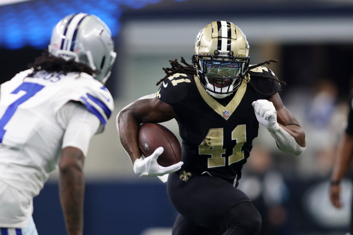Robert Griffin III Sees Opening for How Cowboys Can Pursue Alvin Kamara ... Robert Griffin III Sees Opening for How Cowboys Can Pursue Alvin Kamara ...