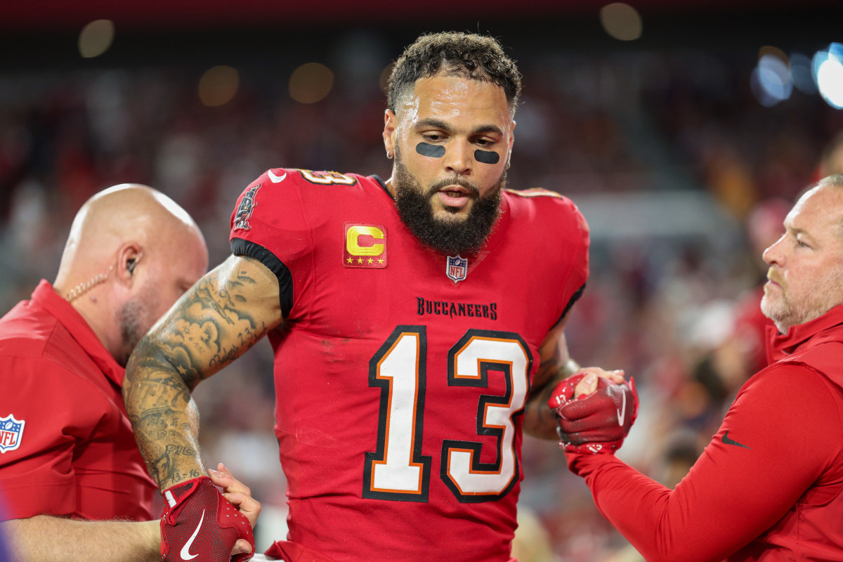 Tampa Bay Buccaneers' Baker Mayfield Offers 'Good' Mike Evans Injury Update - Athlon Sports