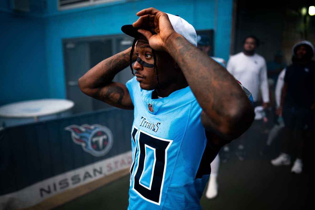 DeAndre Hopkins Bemoans Titans Tenure After Trade to Chiefs - Athlon Sports