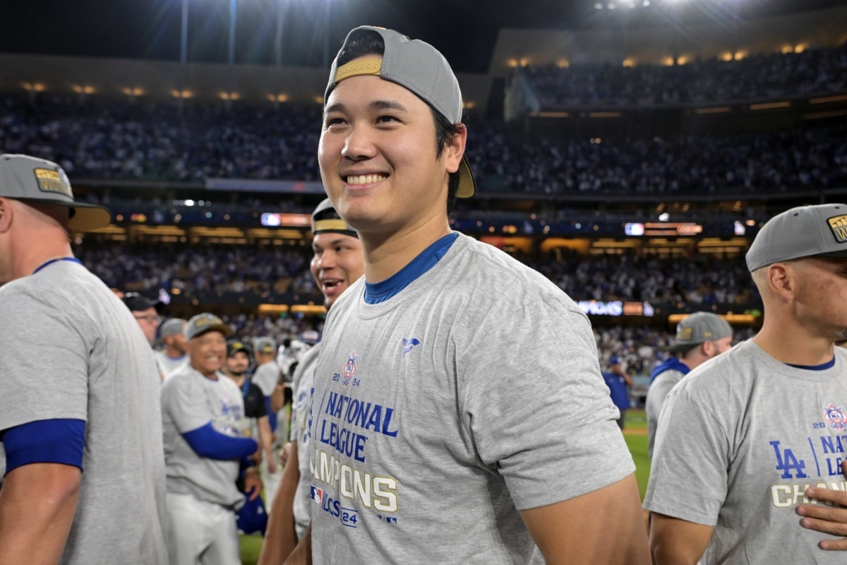 Dodgers GM Makes Shohei Ohtani Announcement Before MLB Season - Athlon Sports