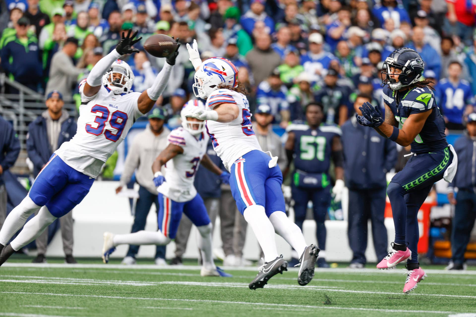 Buffalo Bills Plan To Add Von Miller To Shut-Down Defense - Athlon Sports