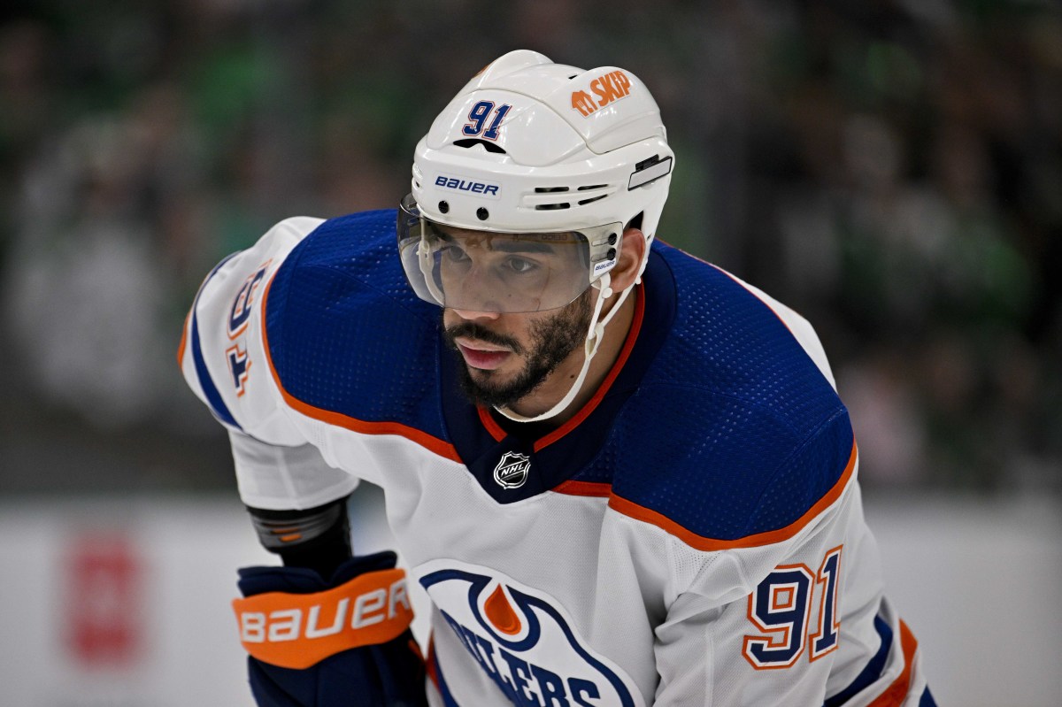 Oilers Confirm Evander Kane's Roster Status After Trade Deadline ...