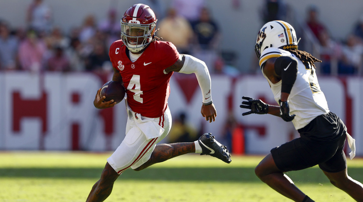 2025 NFL Mock Draft: Shedeur Sanders, Travis Hunter Headline New First ...