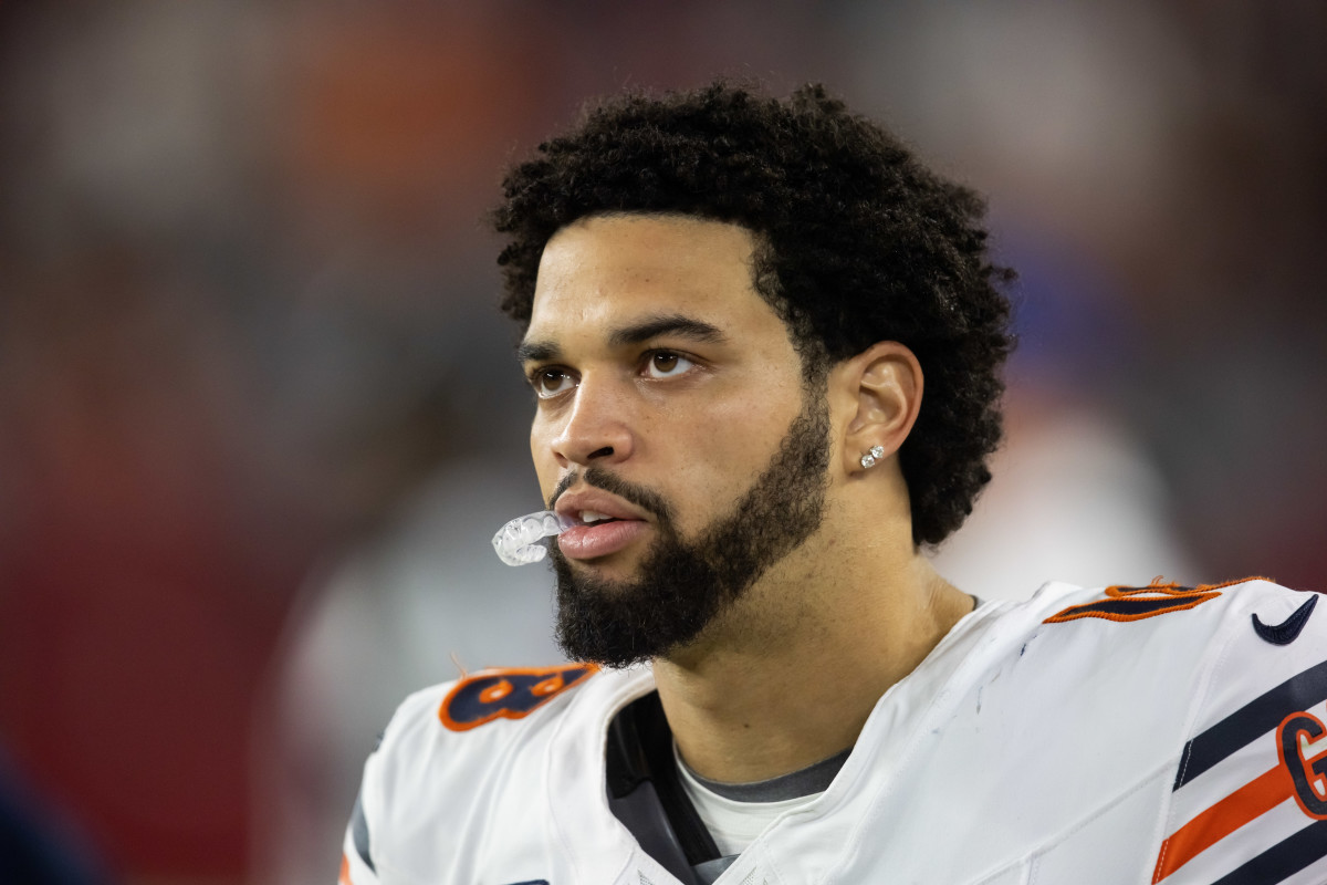 Bears Fans Angry With Matt Eberflus After Caleb Williams Comments - Athlon Sports