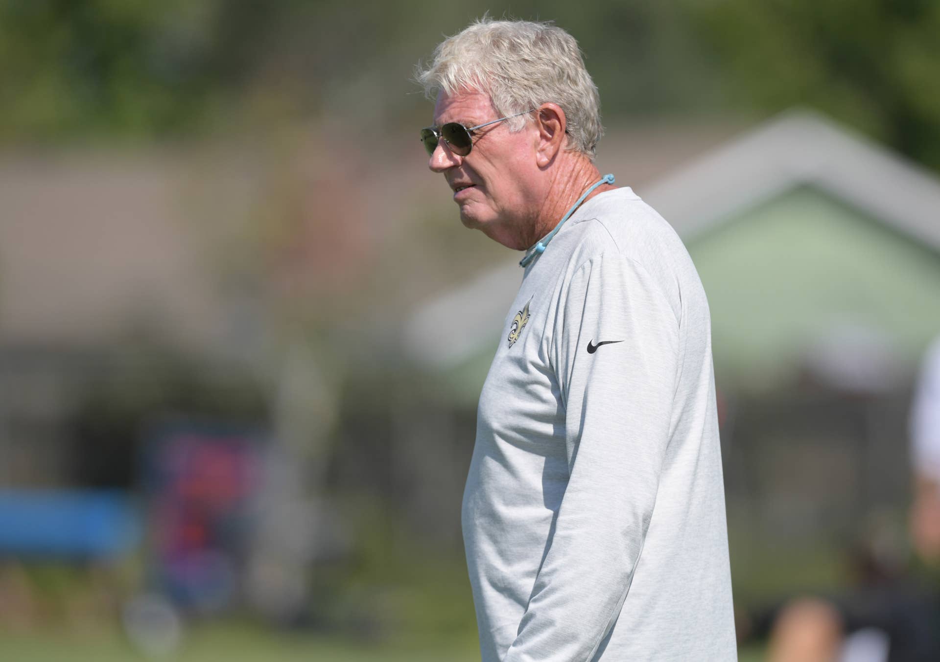 NFL Assistant Head Coach Steps Down Amid Health Issue - Athlon Sports
