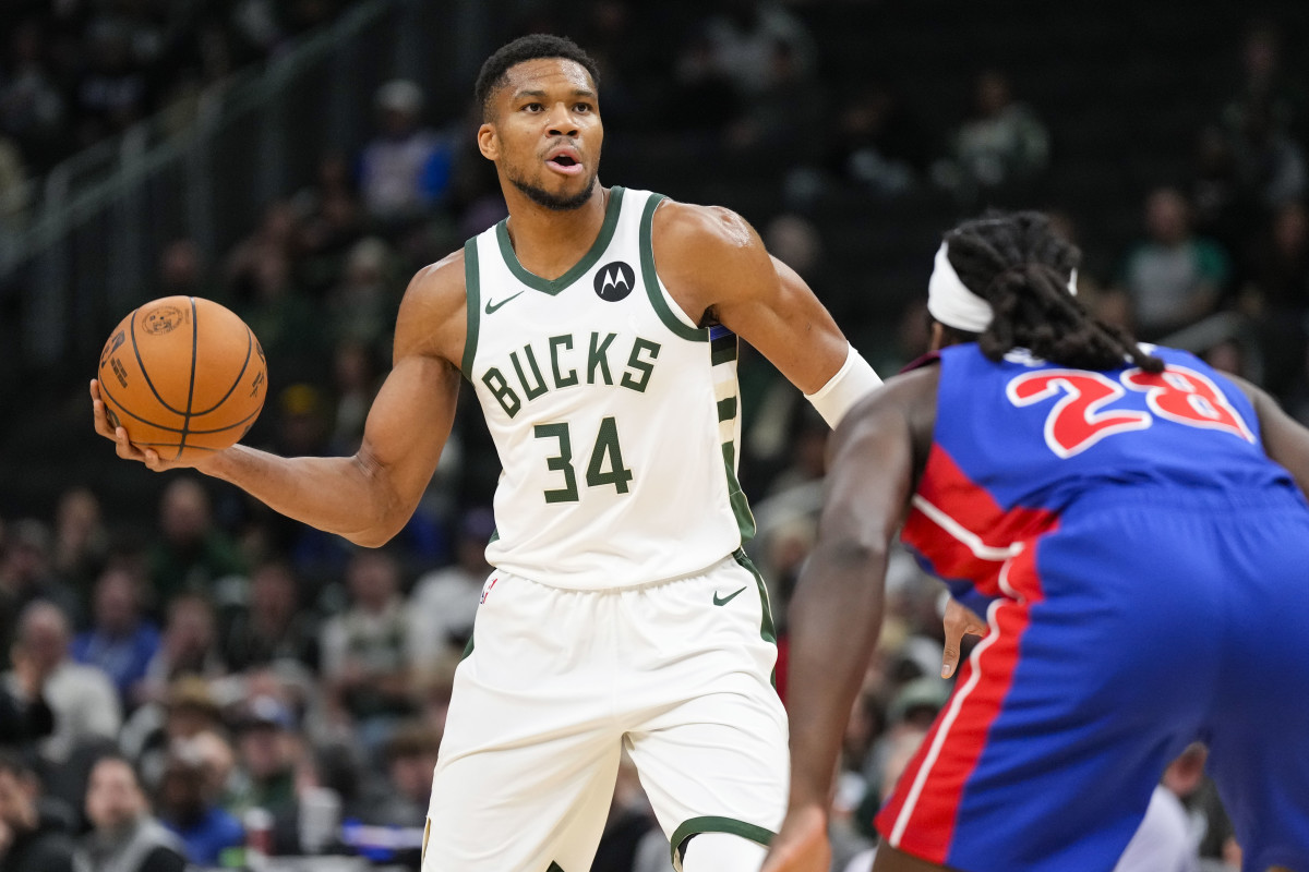Surprise Team Has Key Advantage in Giannis Antetokounmpo Trade Sweepstakes - Athlon Sports
