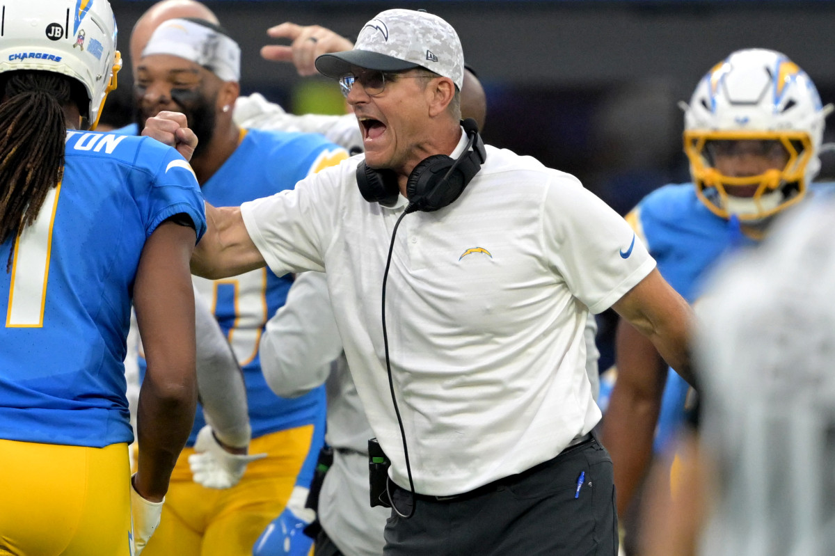 Jim Harbaugh's Maniacal Celebration on Sideline of Chargers' Win vs ...
