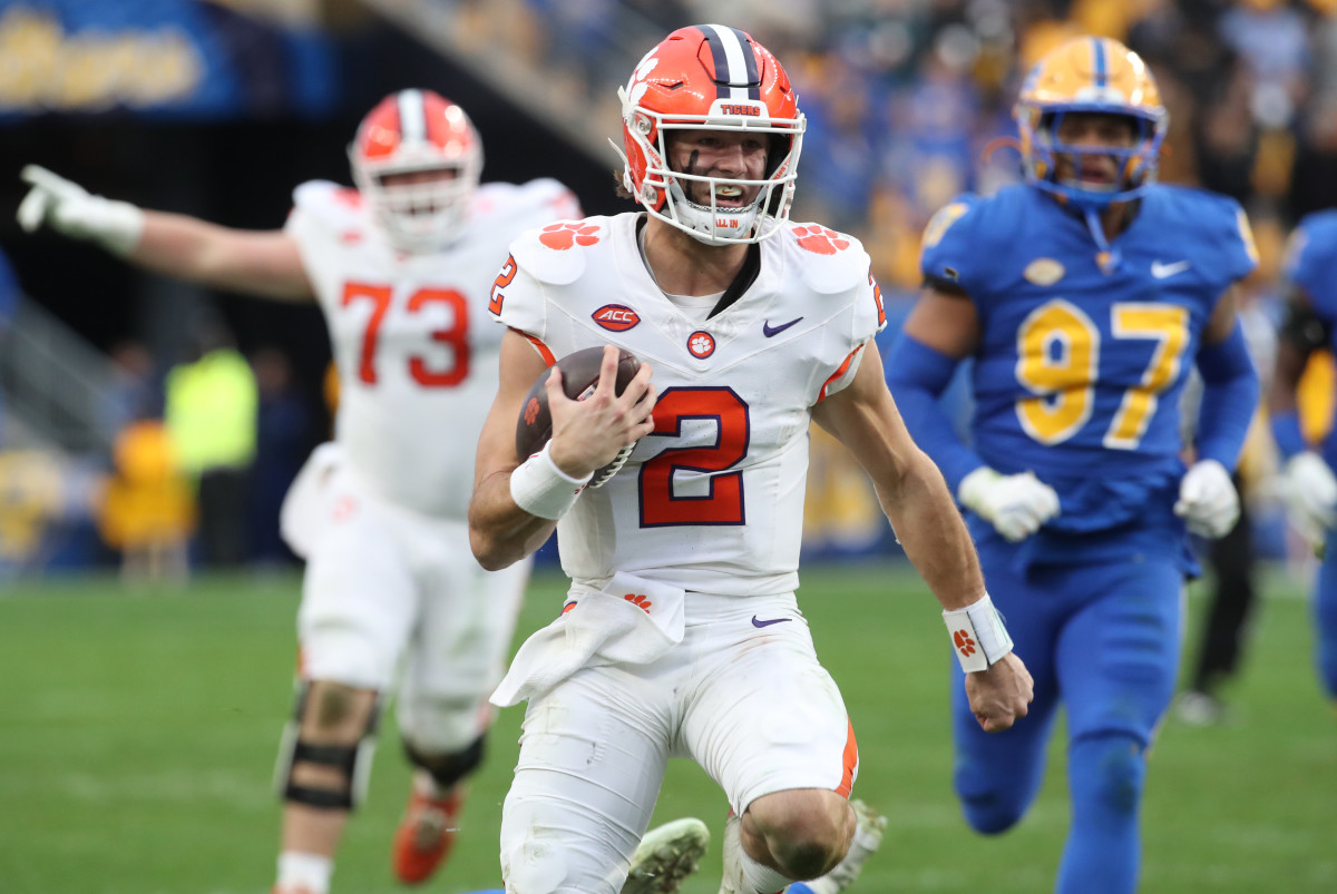Klubnik Cracks Top 10 Returning QBs, Eyes Heisman After Championship Season - Athlon Sports