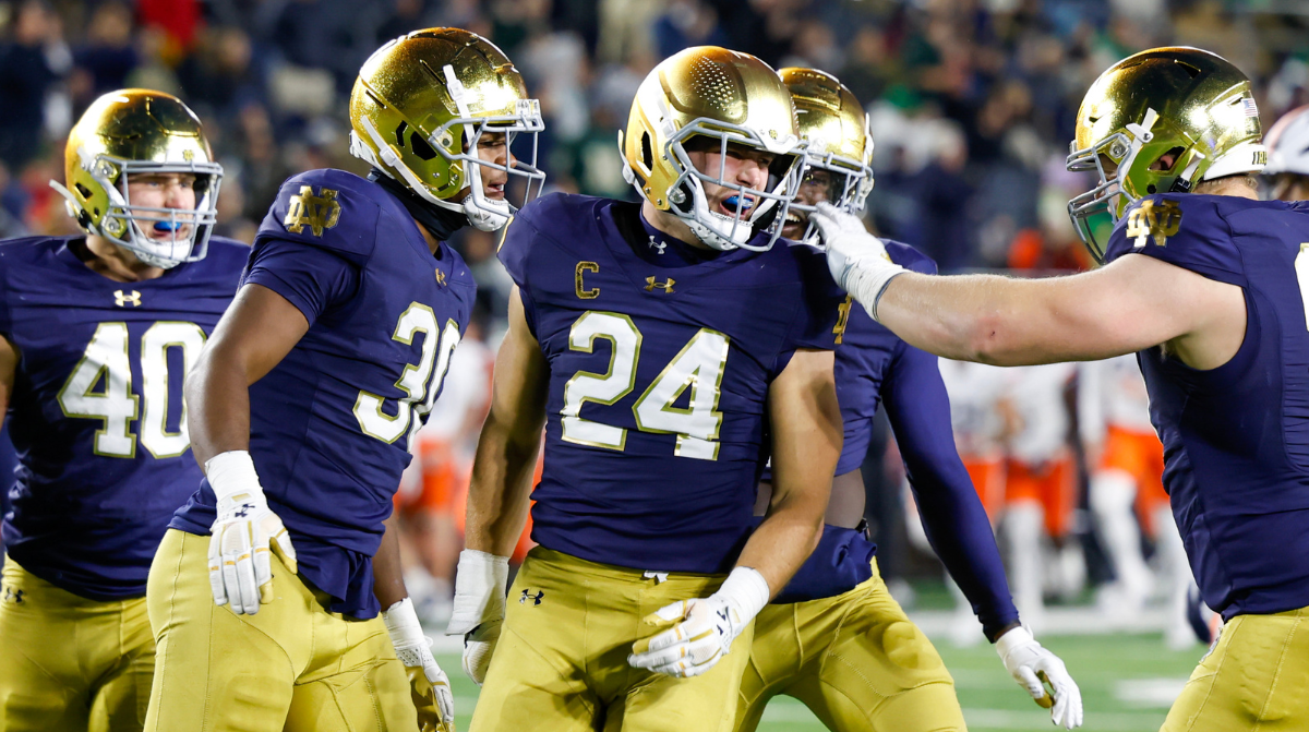 Notre Dame Moves Up To No 6 In The College Football Playoff Rankings