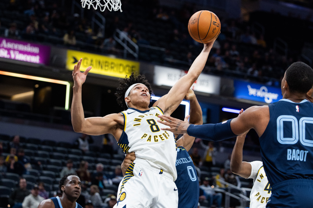 Indiana Pacers Rookie Scores 2 Points in Record Time, Goes Viral ...