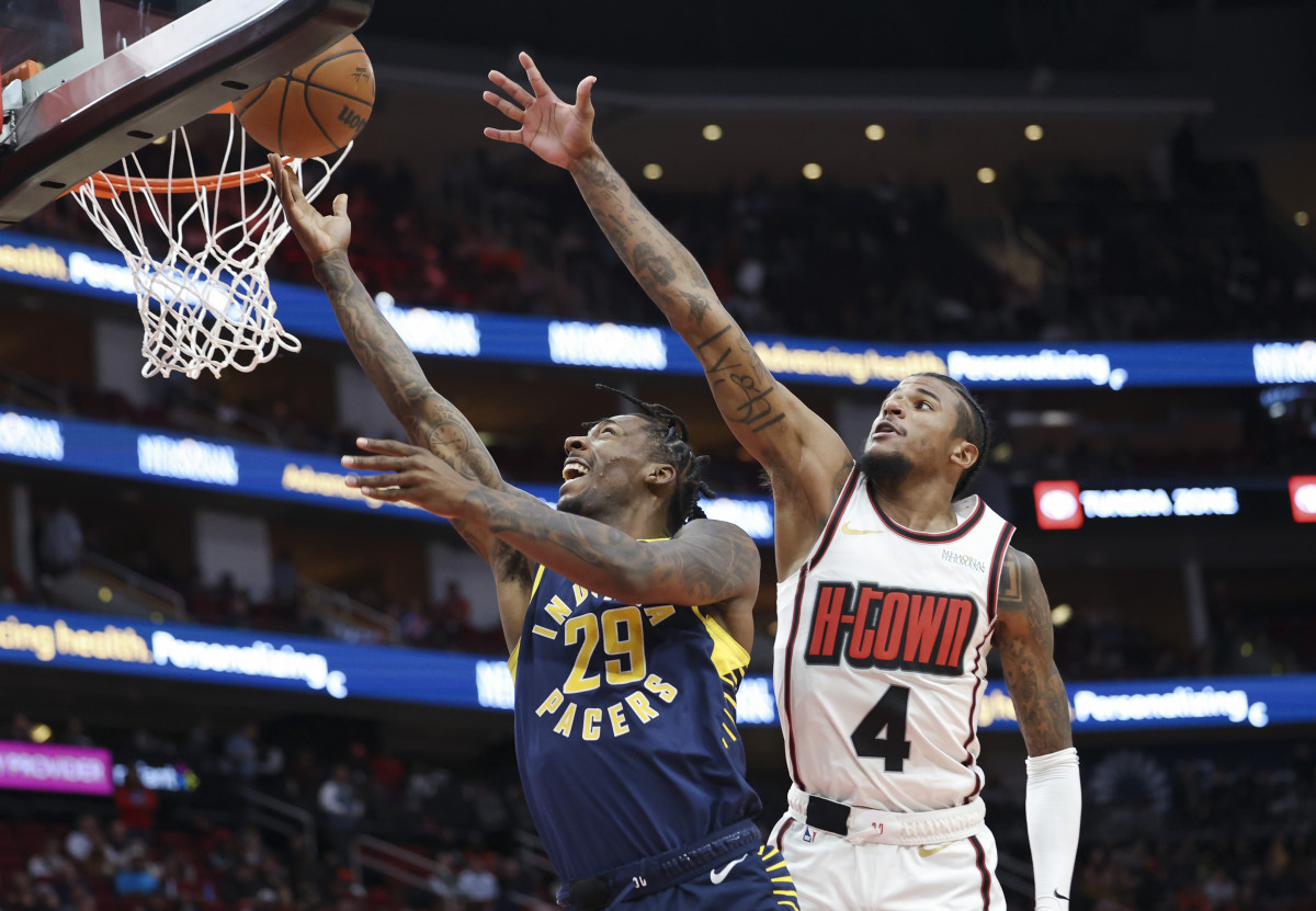 Unlikely Indiana Pacers Guard Stars in Blowout Loss to Houston Rockets ...