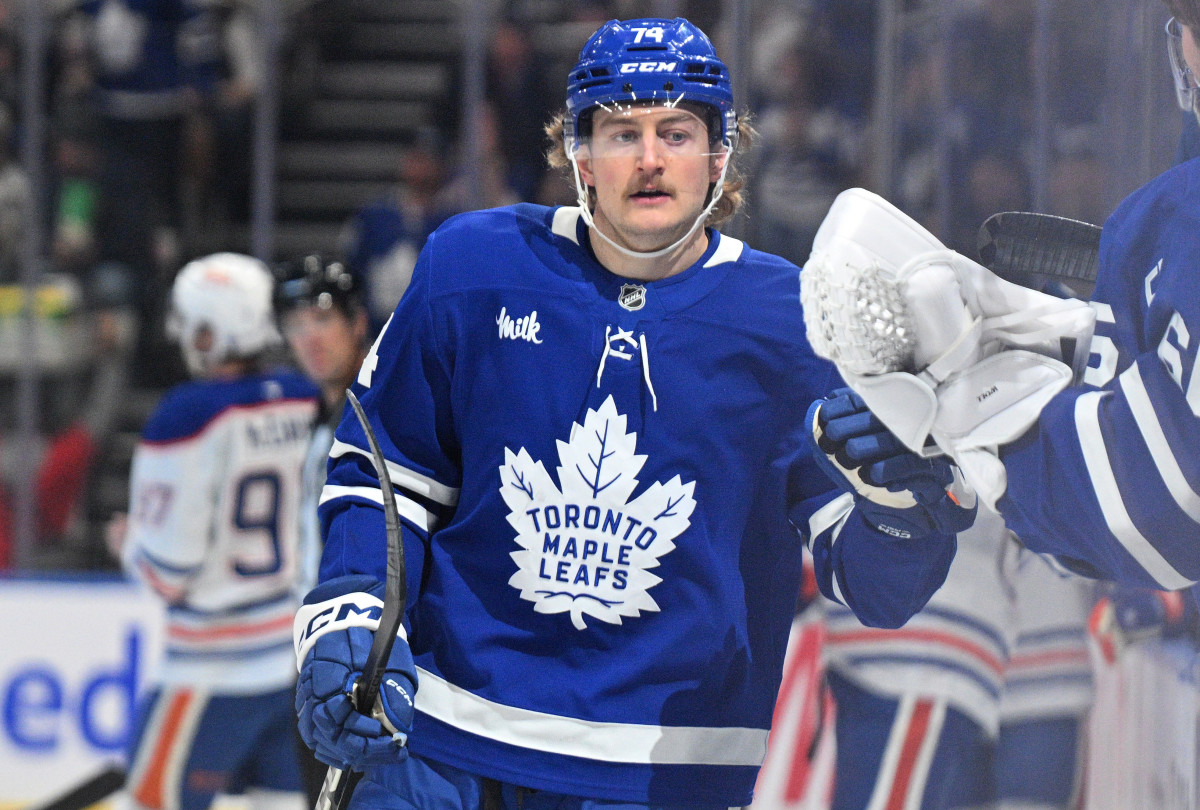 Maple Leafs Lose Eighth Forward to Injury in Loss vs. Panthers - Athlon ...