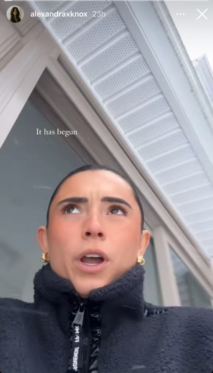 Bills TE’s Wife Sends 3-Word Message Before Snowy 49ers Game - Athlon ...