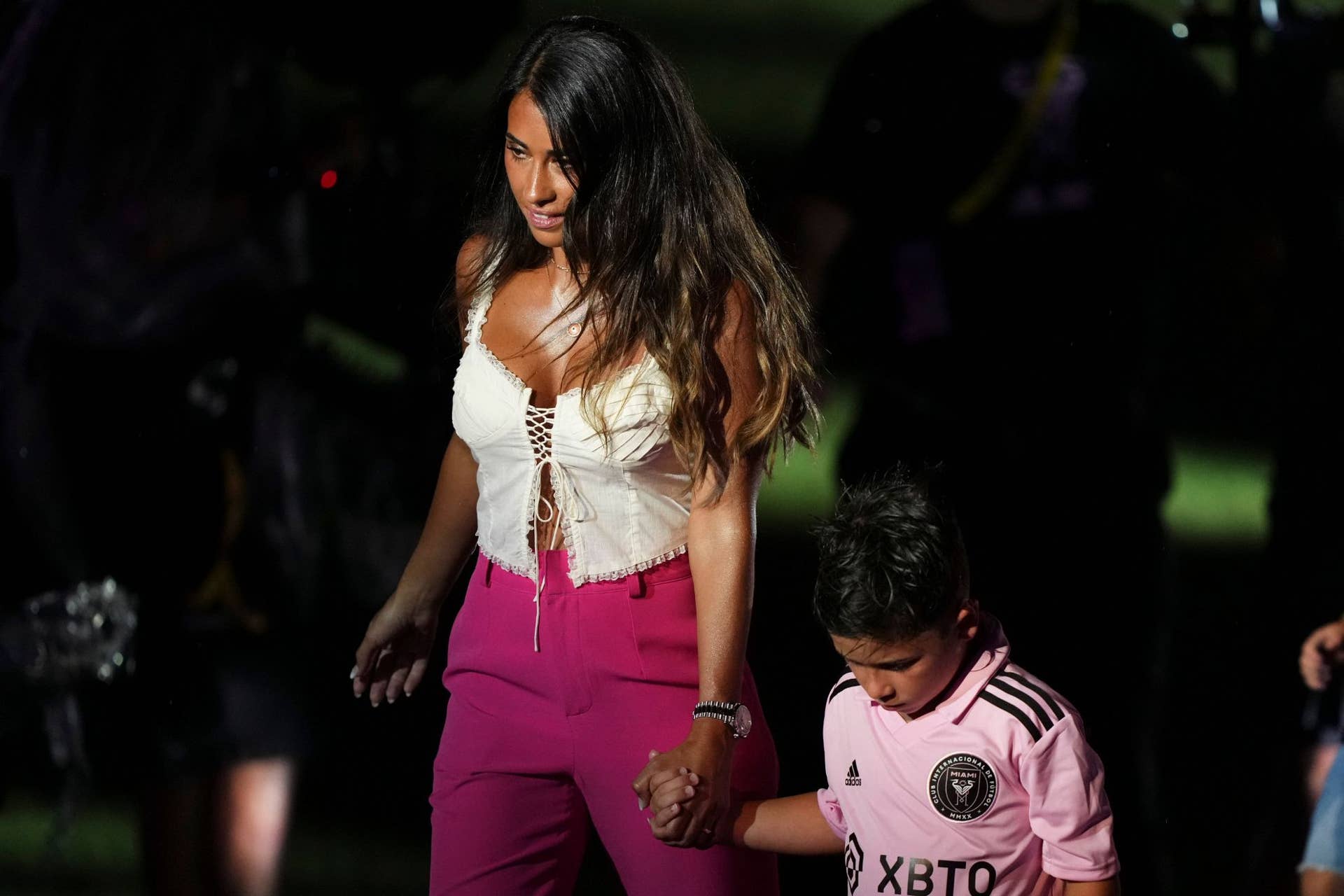 Messi Girlfriend Lionel Messi And Antonela Roccuzzo's Love Story Is