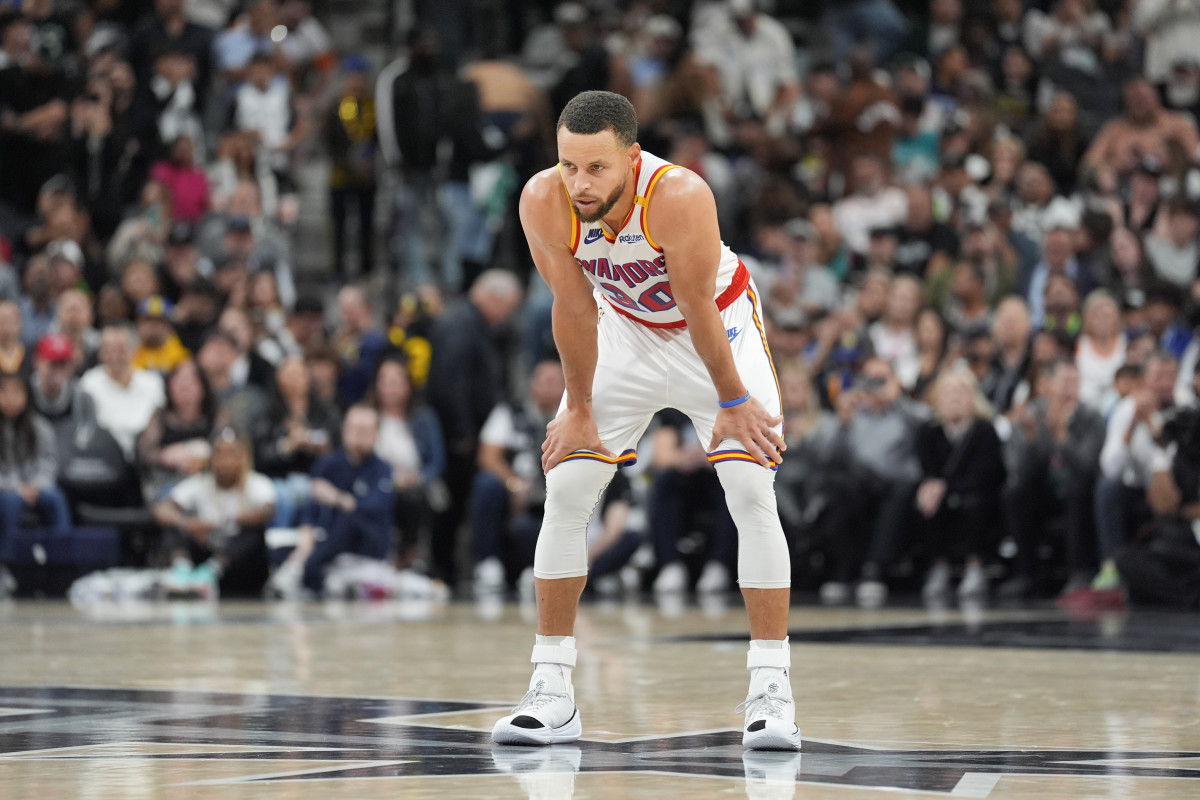 Steph Curry Reaches Historic Milestone for Warriors - Athlon Sports Steph Curry Reaches Historic Milestone for Warriors - Athlon Sports