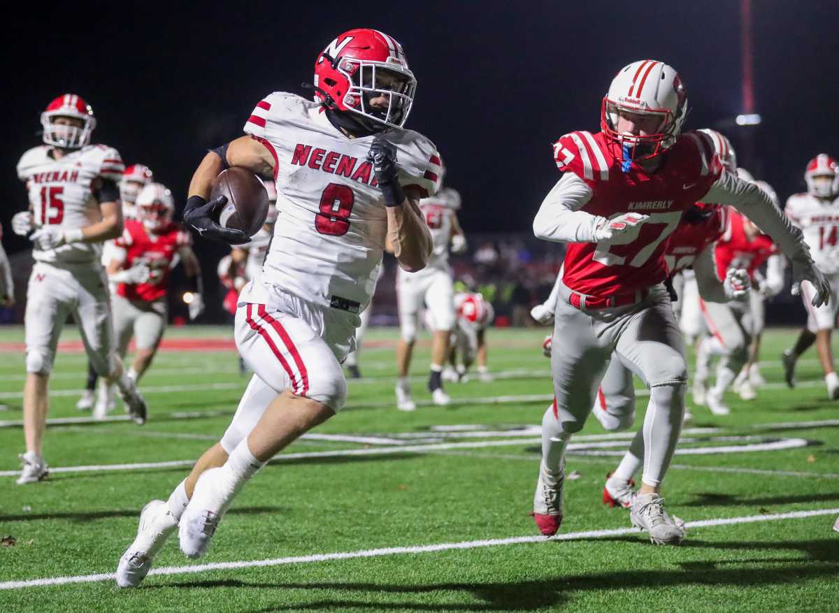 Wisconsin Football Safety Grant Dean Signs National Letter of Intent ...