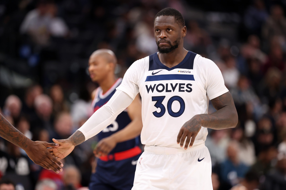 Wolves Star Julius Randle's Wife Makes Major Family Announcement - Athlon Sports