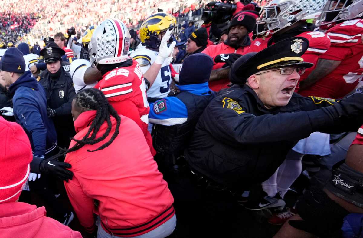 Early Betting Line for ‘The Game’ Between Ohio State-Michigan in 2025 ...