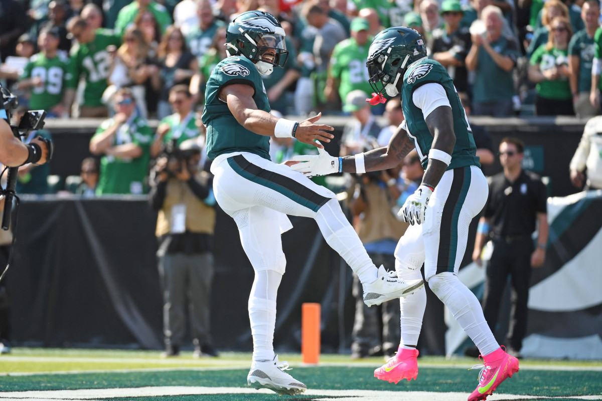 'I Was Crucified!' A.J. Brown And Jalen Hurts Yell 'Shut Up!' to Philadelphia Eagles Critics ...