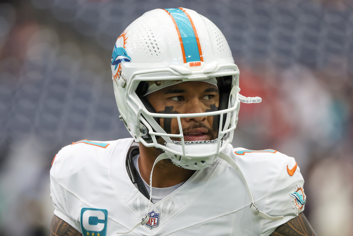 Week 8 Matchup Between Tua Tagovailoa, Michael Penix Jr. Has Chance to Make NFL History - Athlon ...