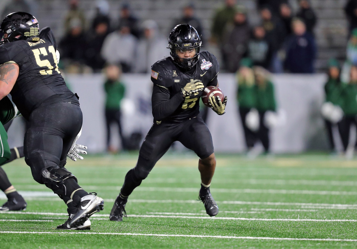 Army Losing Key Starter to Transfer Portal After Loss to Navy - Athlon ...