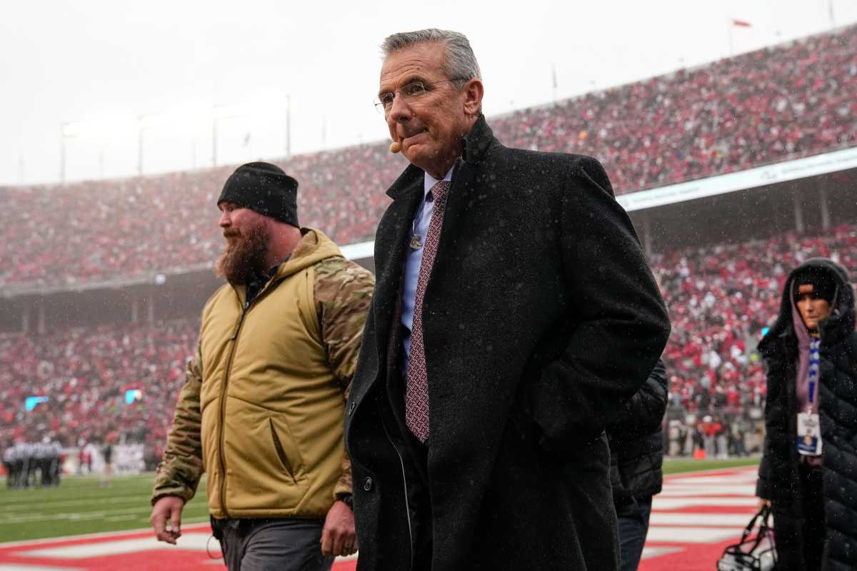 Urban Meyer Sends Blunt Message About College Football Playoff - Athlon ...