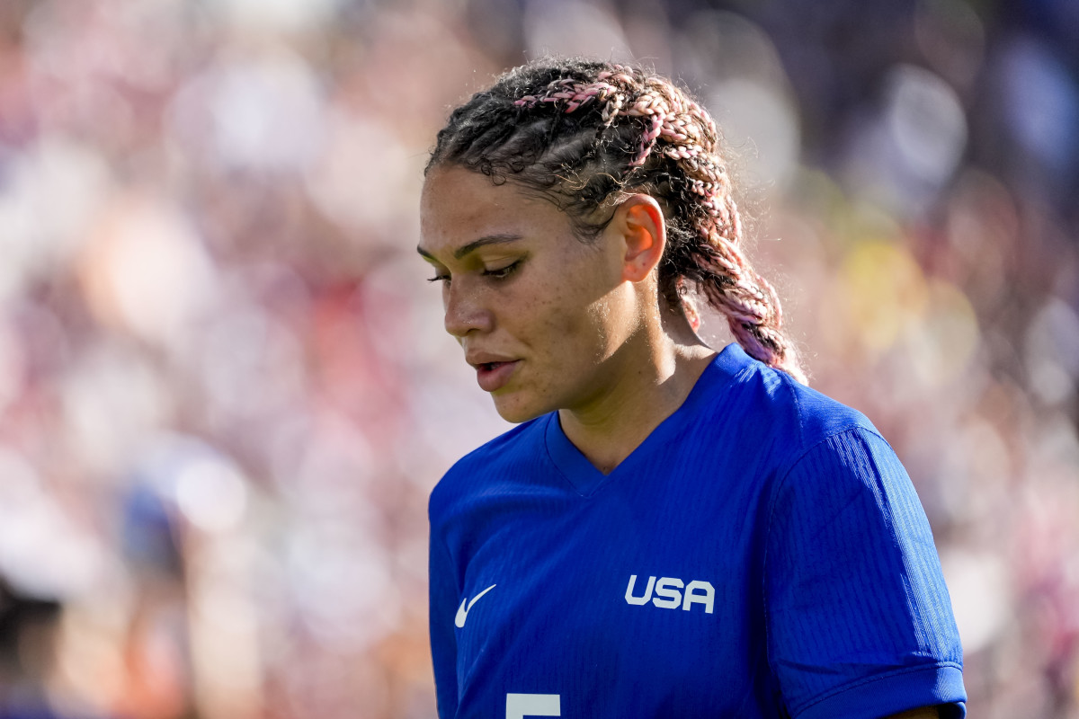 Fans Saddened by Trinity Rodman's Heartbreaking Comment About Father ...