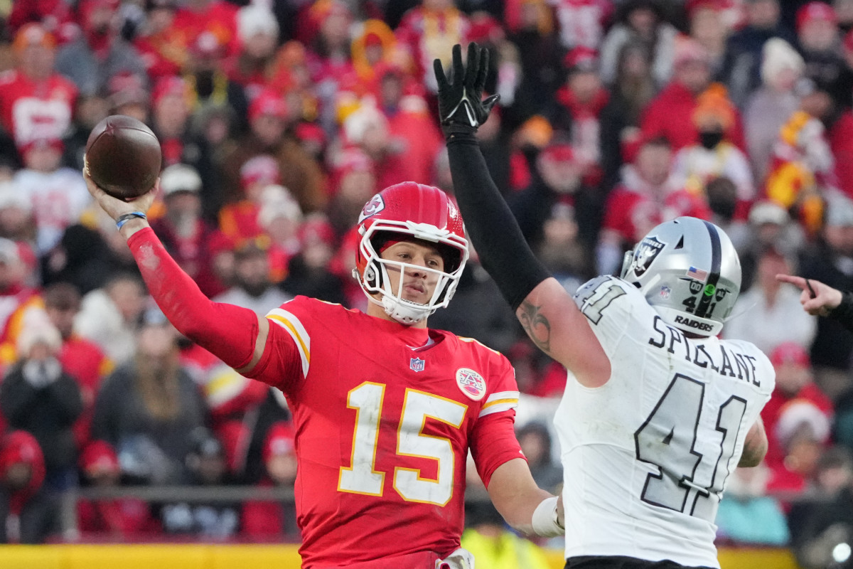 Patrick Mahomes' Chiefs Wish to Improve Christmas Memories at Steelers ...