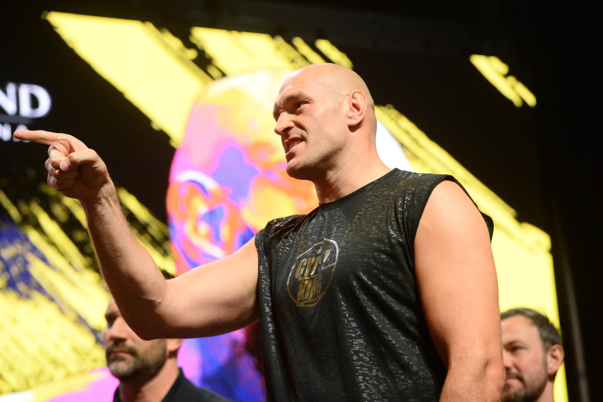 Tyson Fury’s Wife Opens Up About Not Speaking To Him For Months ...