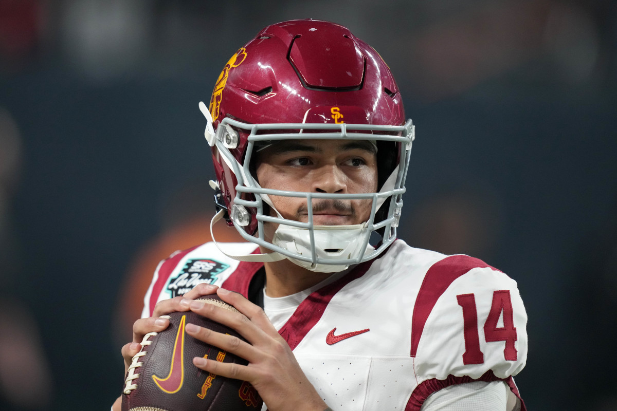 Lincoln Riley Sends Message to QB Jayden Maiava After Thrilling Rally ...