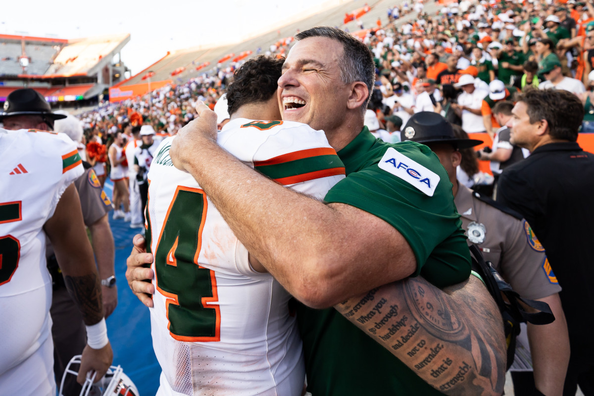 9-Year College Football Veteran Emotional After Final Game in Orlando ...