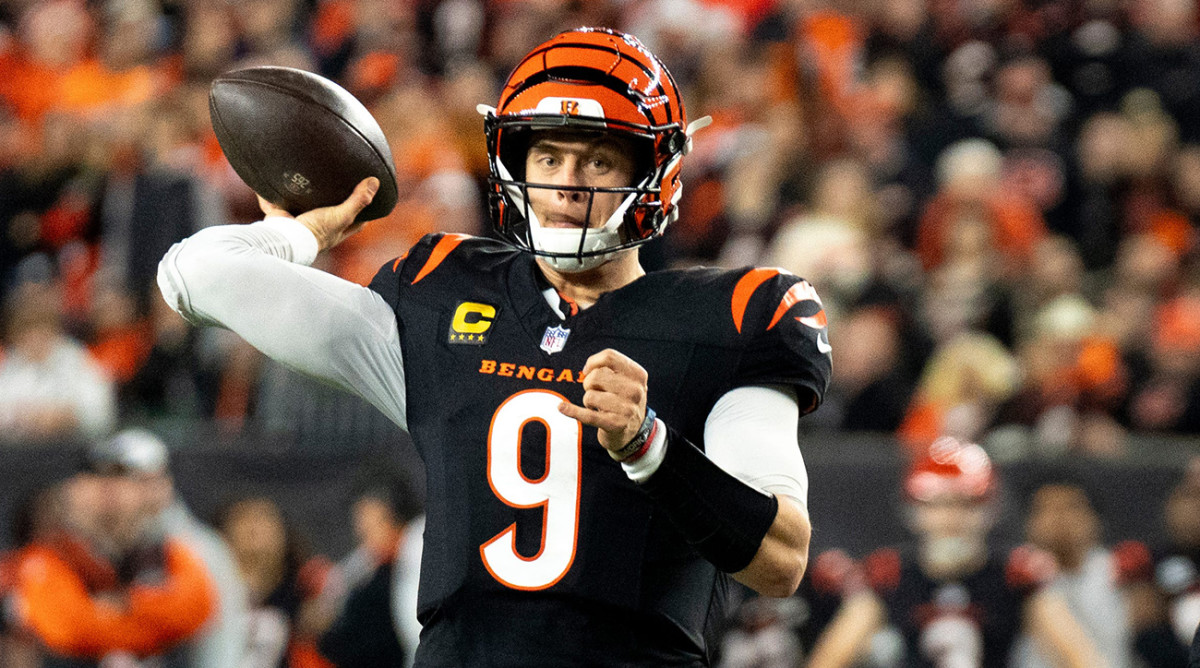 Joe Burrow Goes Into Week 18 With Historic Milestone in Sight - Athlon ...